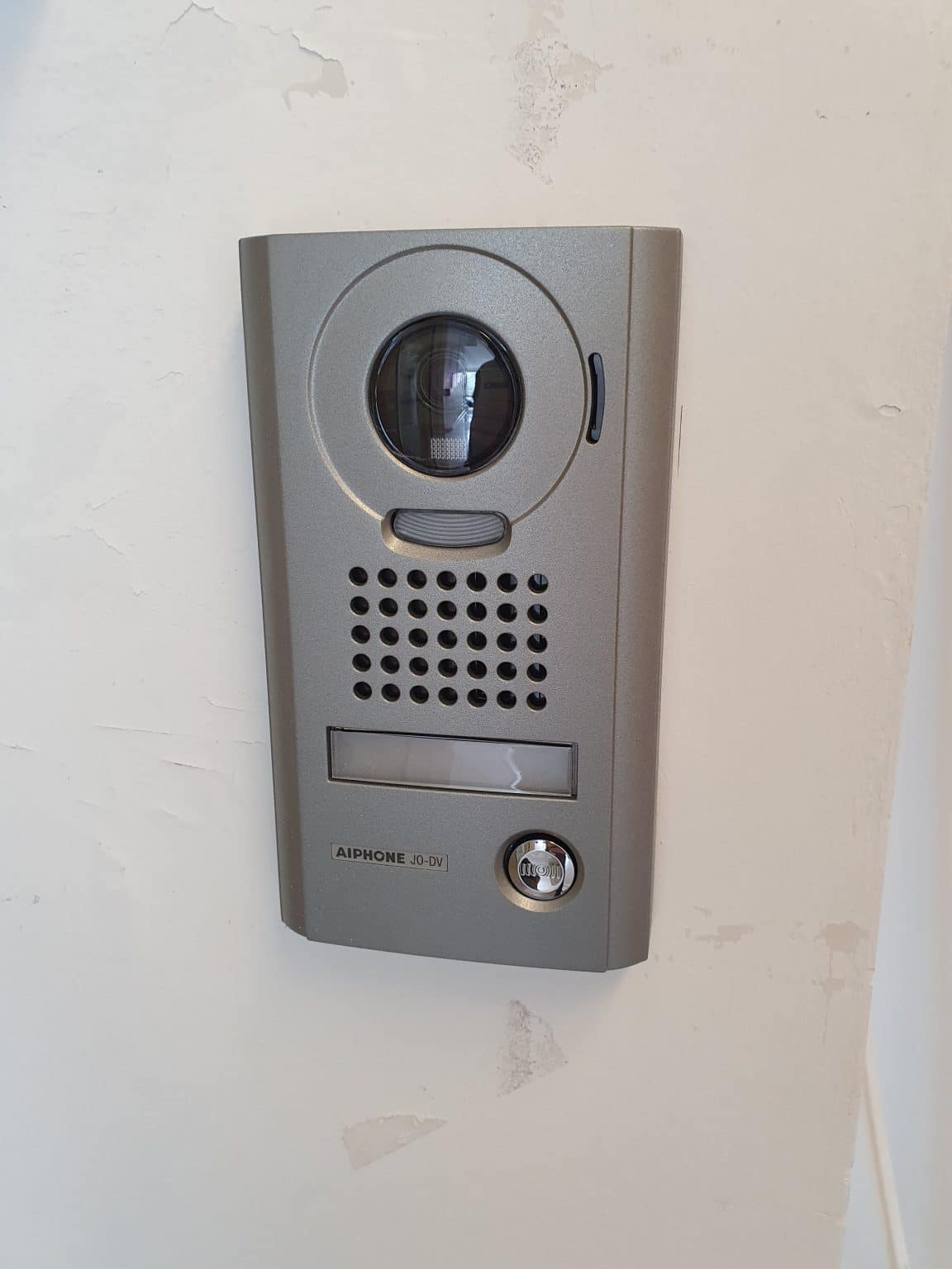 Visiophone Aiphone - AccèsContrôle, Installateur de contrôle d'accès, alarme, vidéo